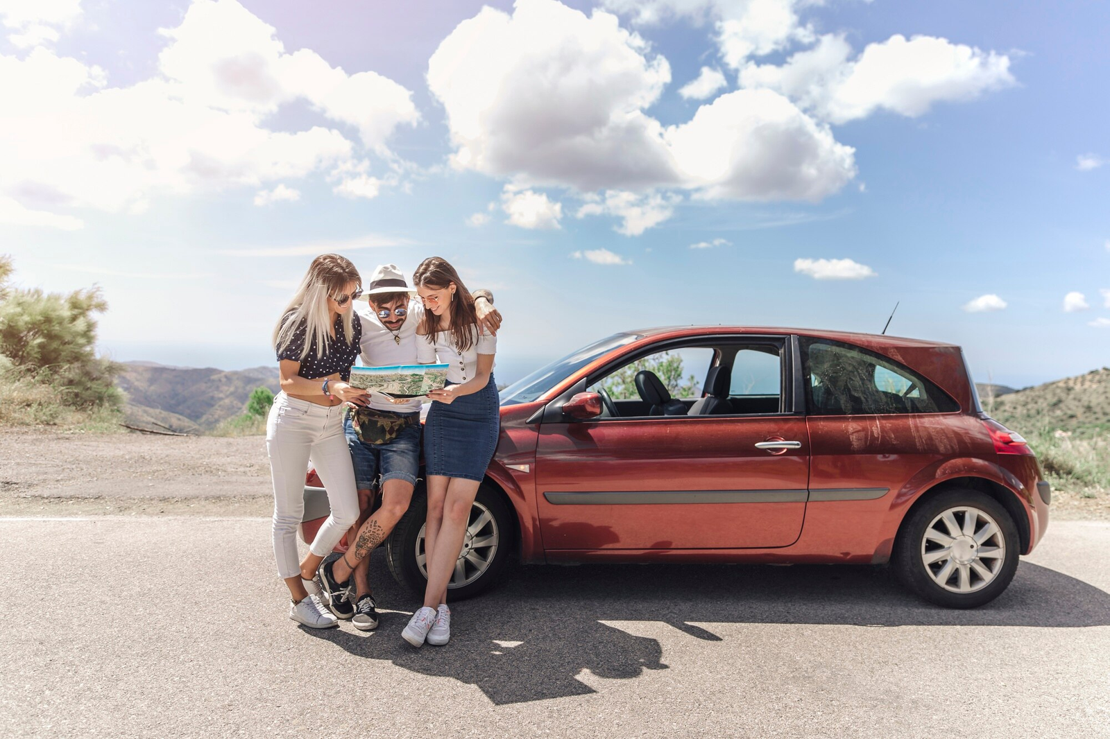 Noida to Agra: 6 Convenient Travel Methods You Must Try