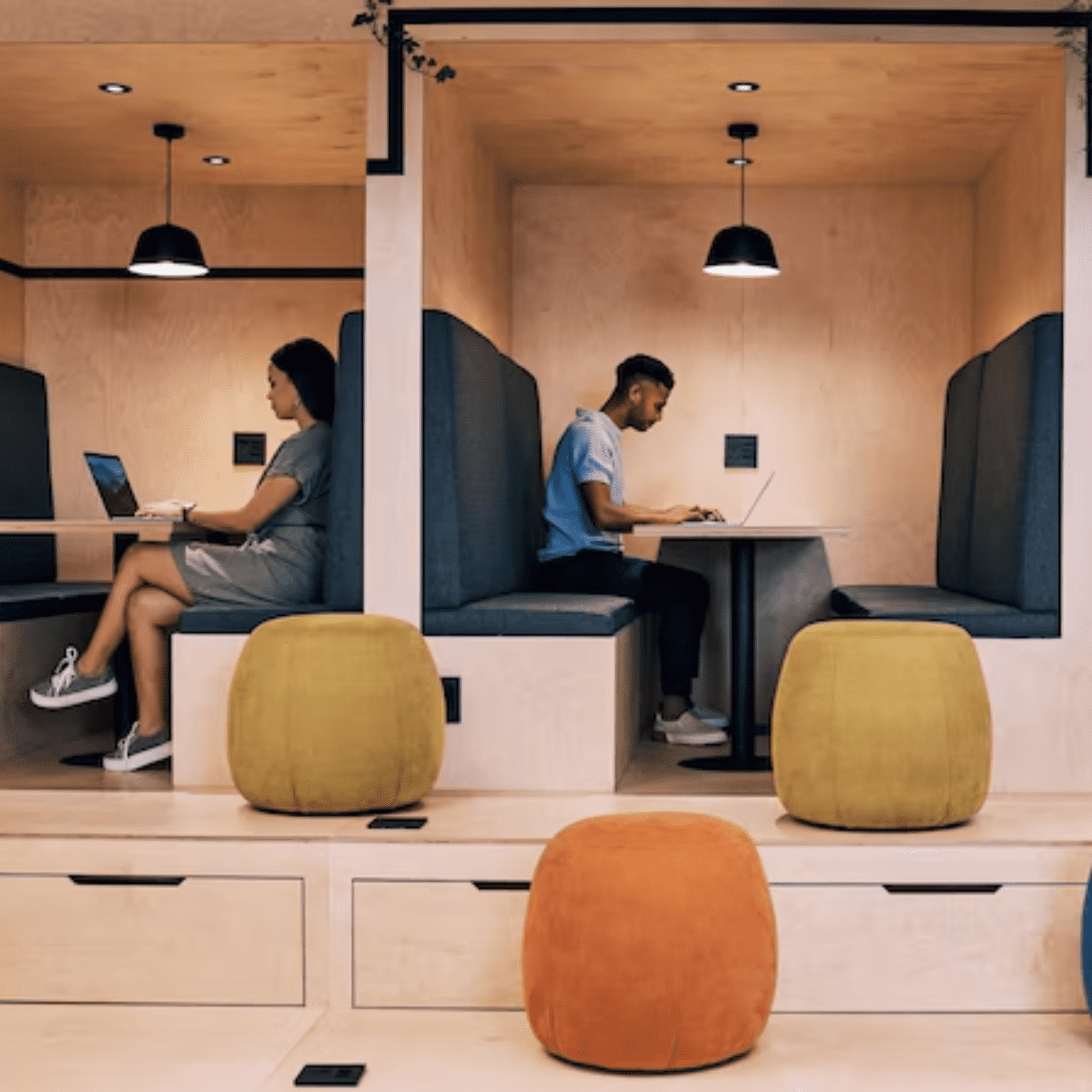 Best Date Places in Noida | 5 Top Cafes For Memorable Date